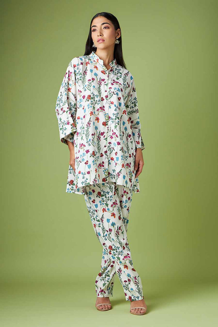 AAKAAR - Contemporary Designer Clothes for Women - House of Designers ...